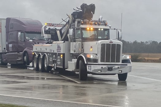 Tractor Trailer Towing in Century Florida | Whites ACE Towing
