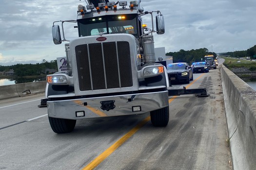 Tractor Trailer Towing in Pensacola Florida | Whites ACE Towing